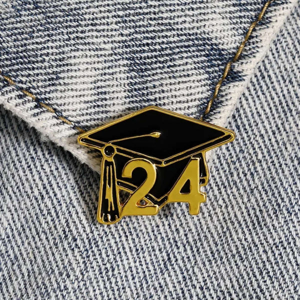 Graduation Hat Class of 2024 Enamel Pin – Pins and Charms